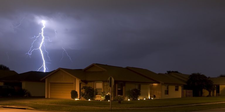 Does Insurance Cover Lightning Damage? 3 Signs Your Home Was Hit by ...